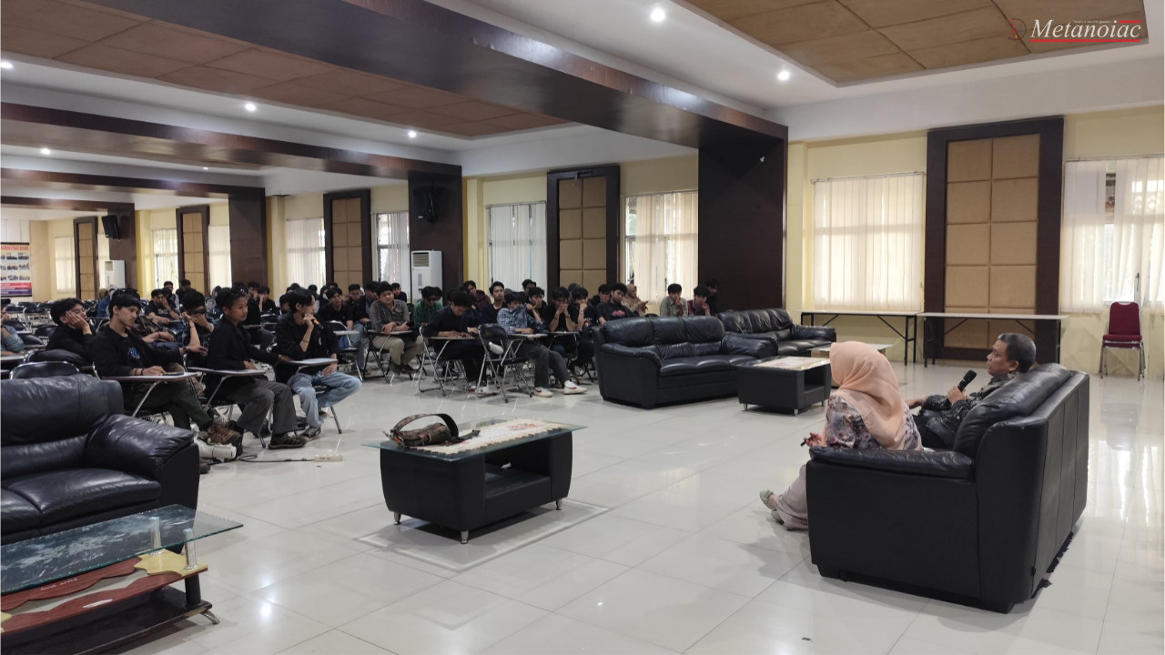 Mahasiswa PNUP Paksa Direktorat Bicara, Audiensi Setengah Hati - Metanoiac